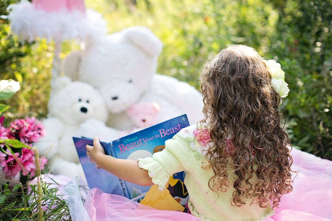 How To Read To Children Pre School U